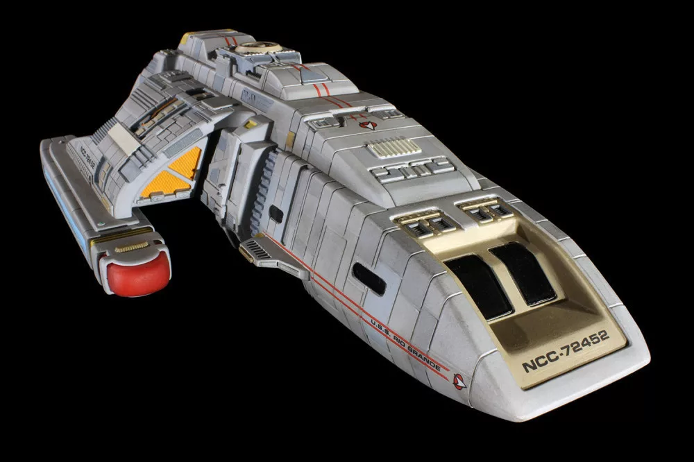 AMT 1084M Star Trek DS9 Rio Grande Runabout 2T (1/32) űrhajó